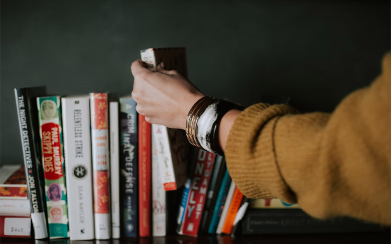 5 Books To Add To Your Library This Holiday Season According To Bill 5-books-to-add-to-your-library-this-holiday-season-according-to-bill